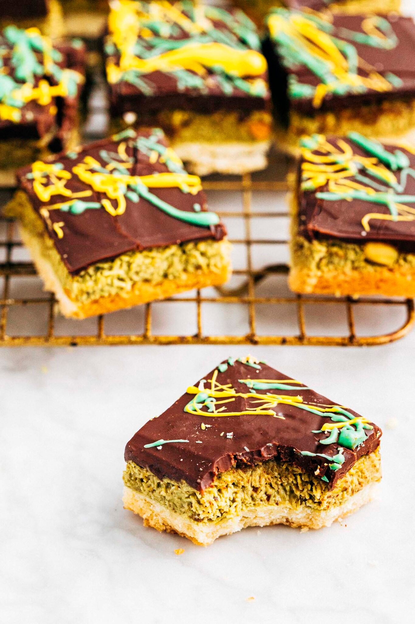 Dubai Chocolate Millionaire Shortbread Bars » Hummingbird High